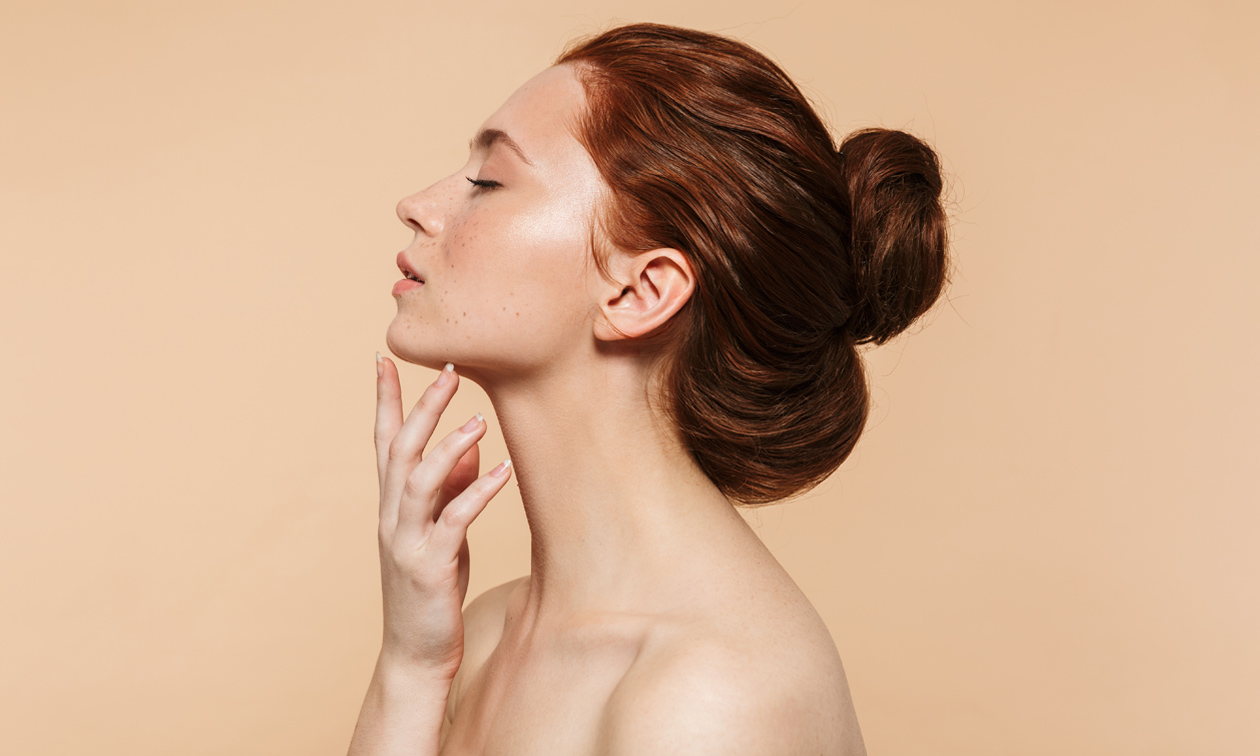 Pretty&Pure, Glow-gezichtsbehandeling (70 min) bij Pretty&Pure bespaar 56% in Helmond via Social ...